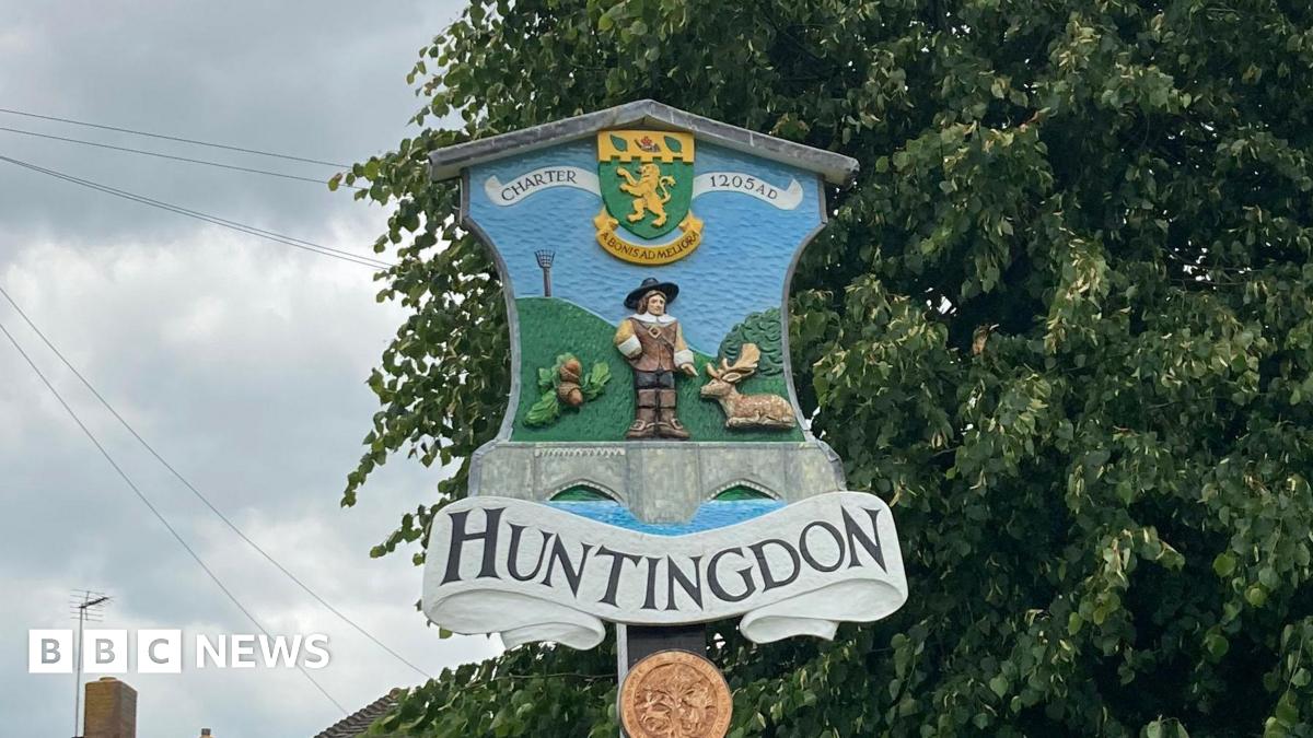 Huntingdon general election candidates outline their policies - BBC News