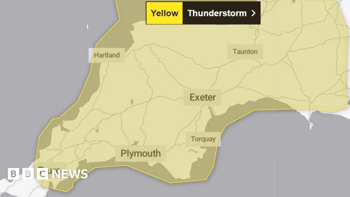 Yellow thunderstorm warning in place for Devon - BBC News