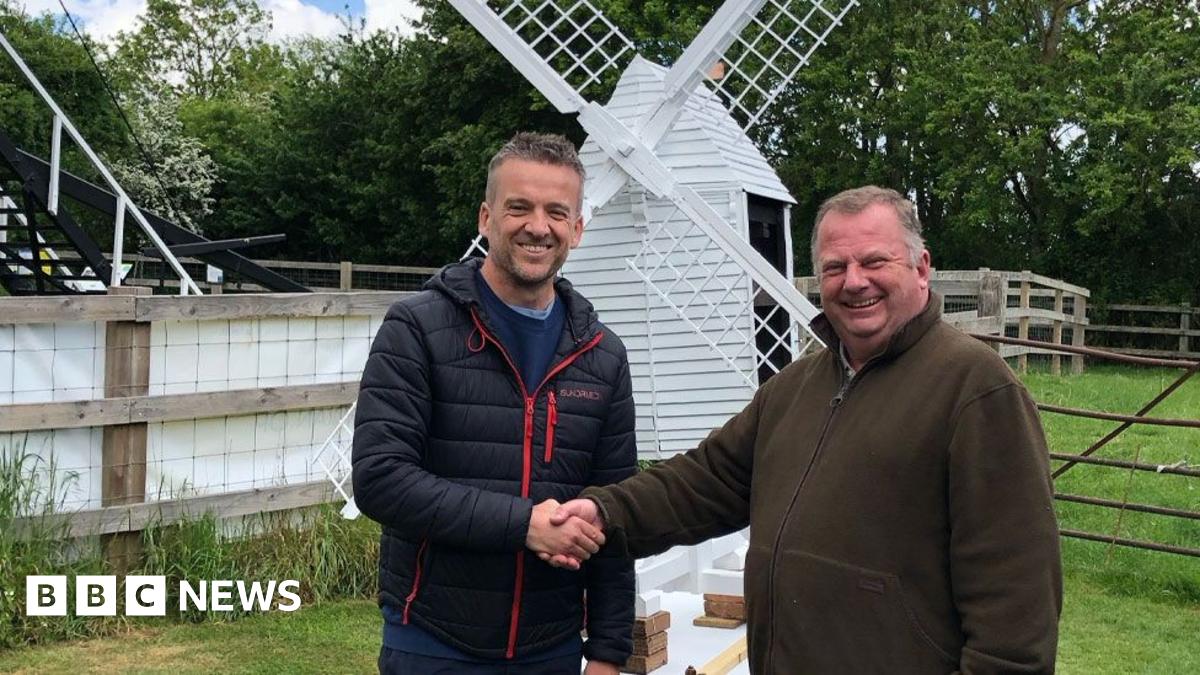 Cambourne men's group restore replica of ancient Bourn windmill - BBC News