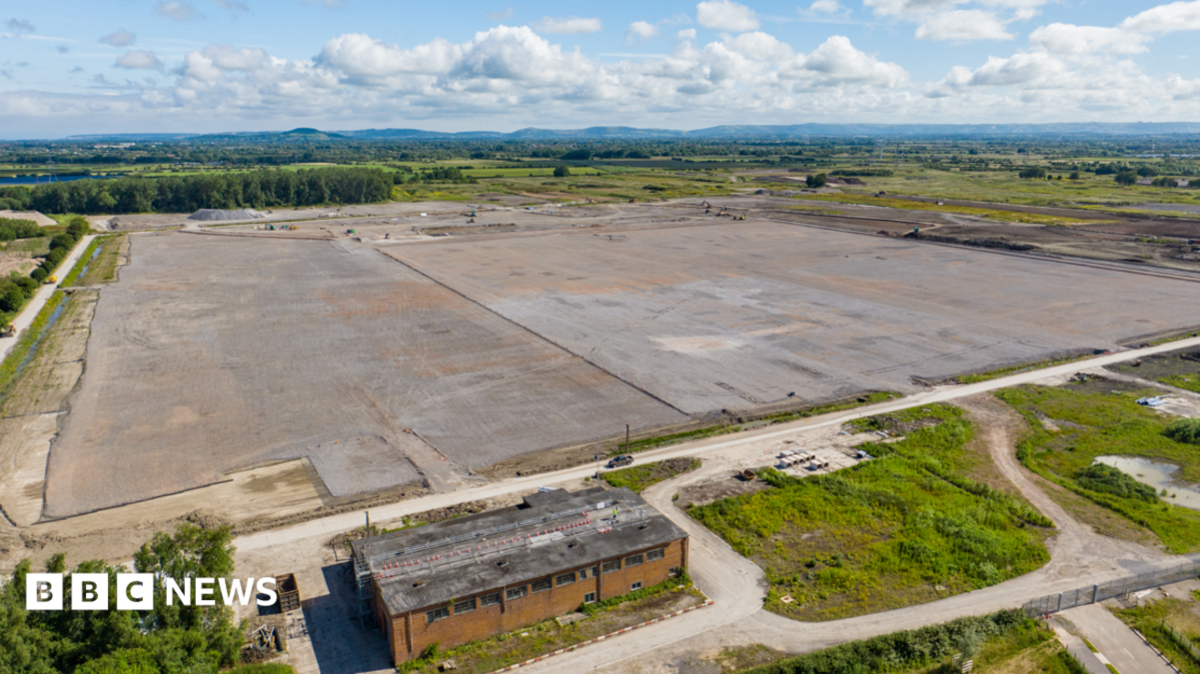 Agratas: Building work to start on car battery factory - BBC News
