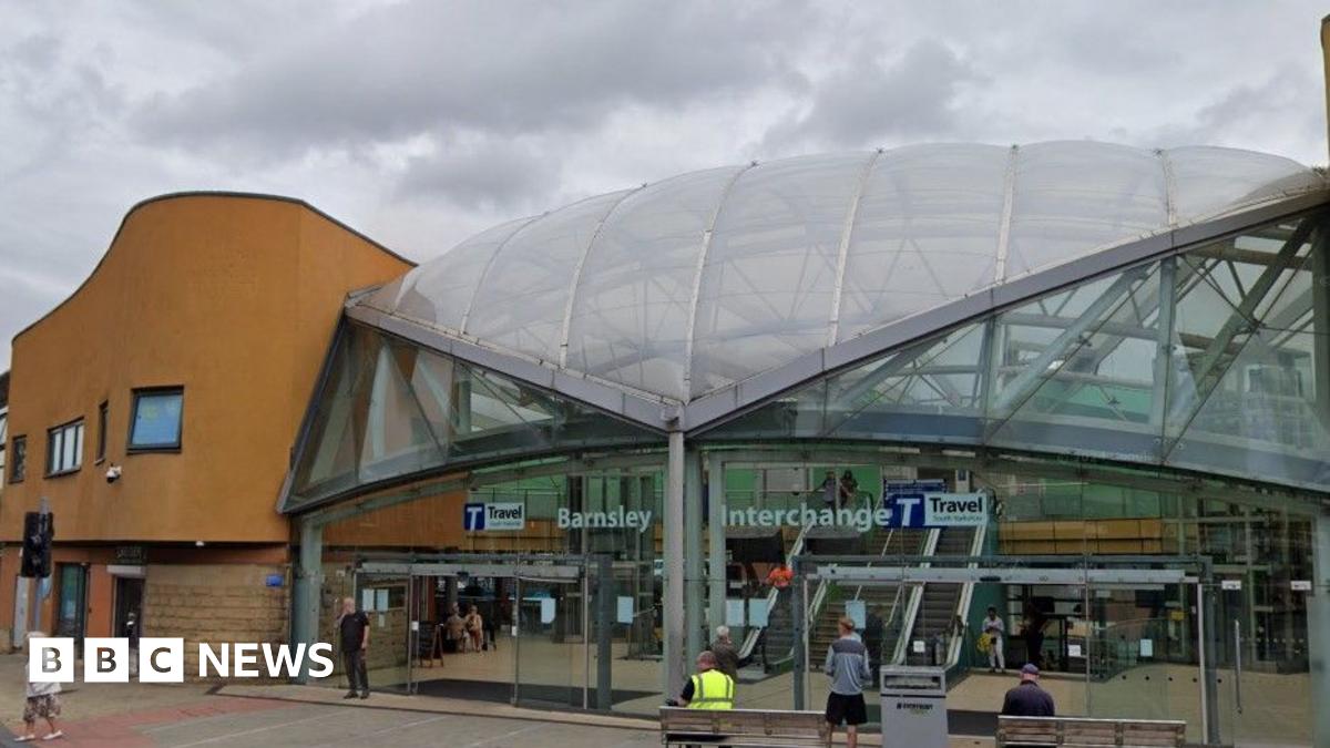 New Barnsley rail strategy to focus on speed and reliability - BBC News