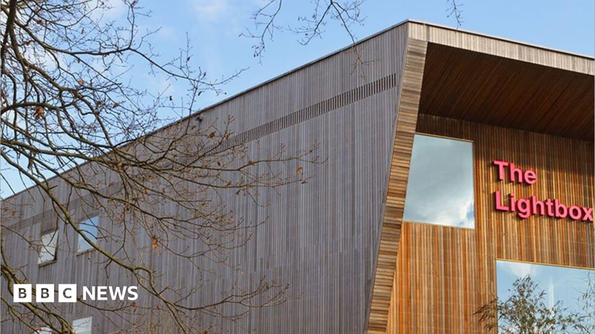 Woking's Lightbox gallery threatened by funding cuts - BBC News