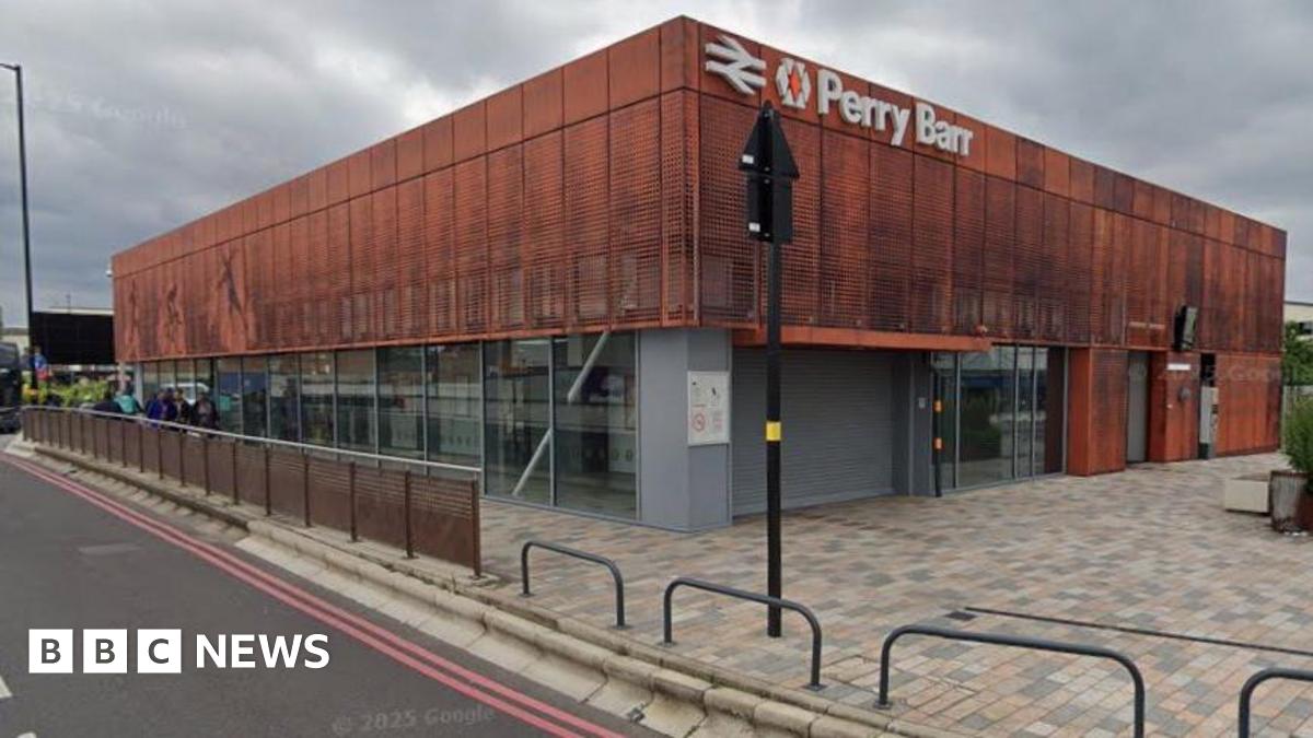 Murder charge over 76-year-old man's death in Perry Barr - BBC News