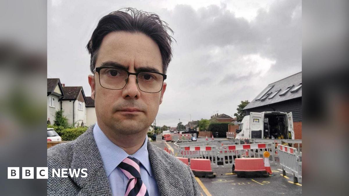 Kent County Council to talk to government about utility roadworks - BBC ...