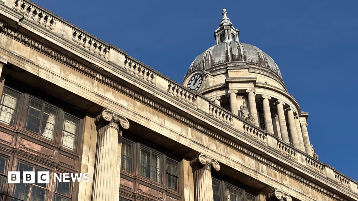 'New option' being explored for larger Nottingham boundary - BBC News