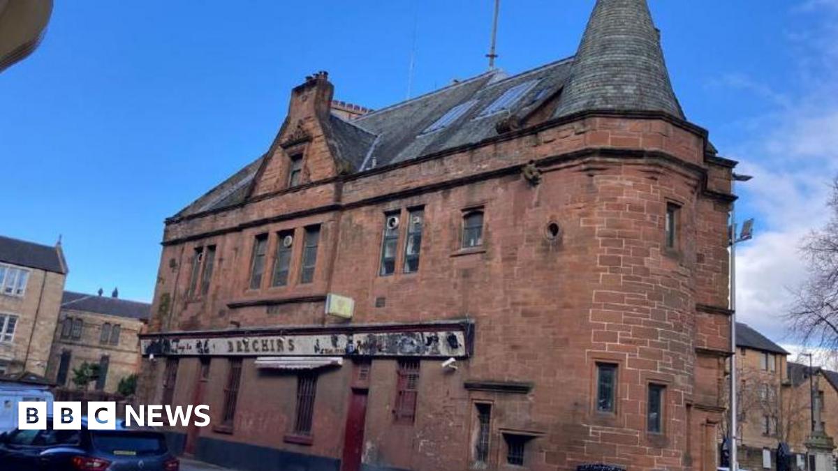 Govan heritage projects given £3m backing in regeneration plan - BBC News