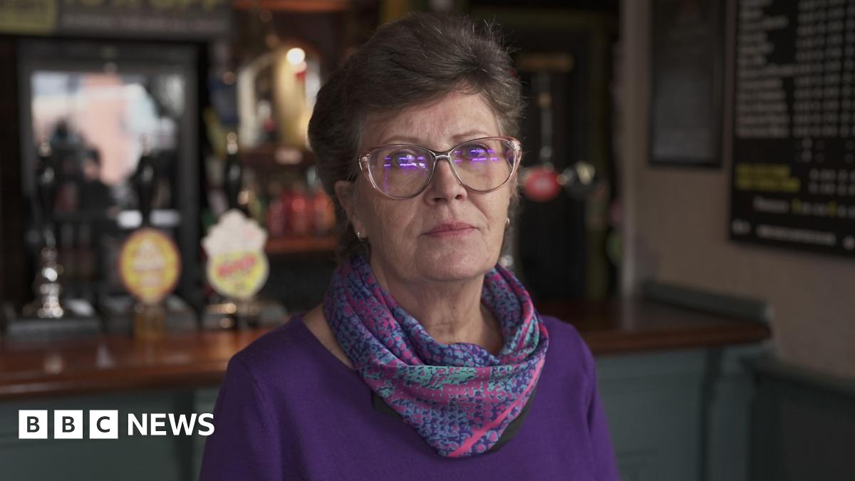 'The Birmingham pub bombings affected my whole life' - BBC News