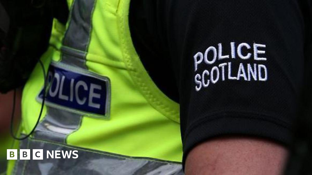 Four in court after teenager stabbed in Forres - BBC News