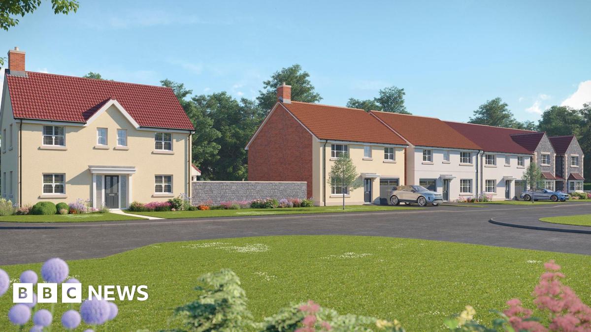 Axbridge homes: Work begins on new properties - BBC News