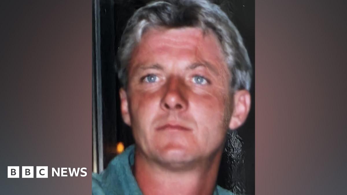 Raunds man whose death sparked murder investigation named - BBC News