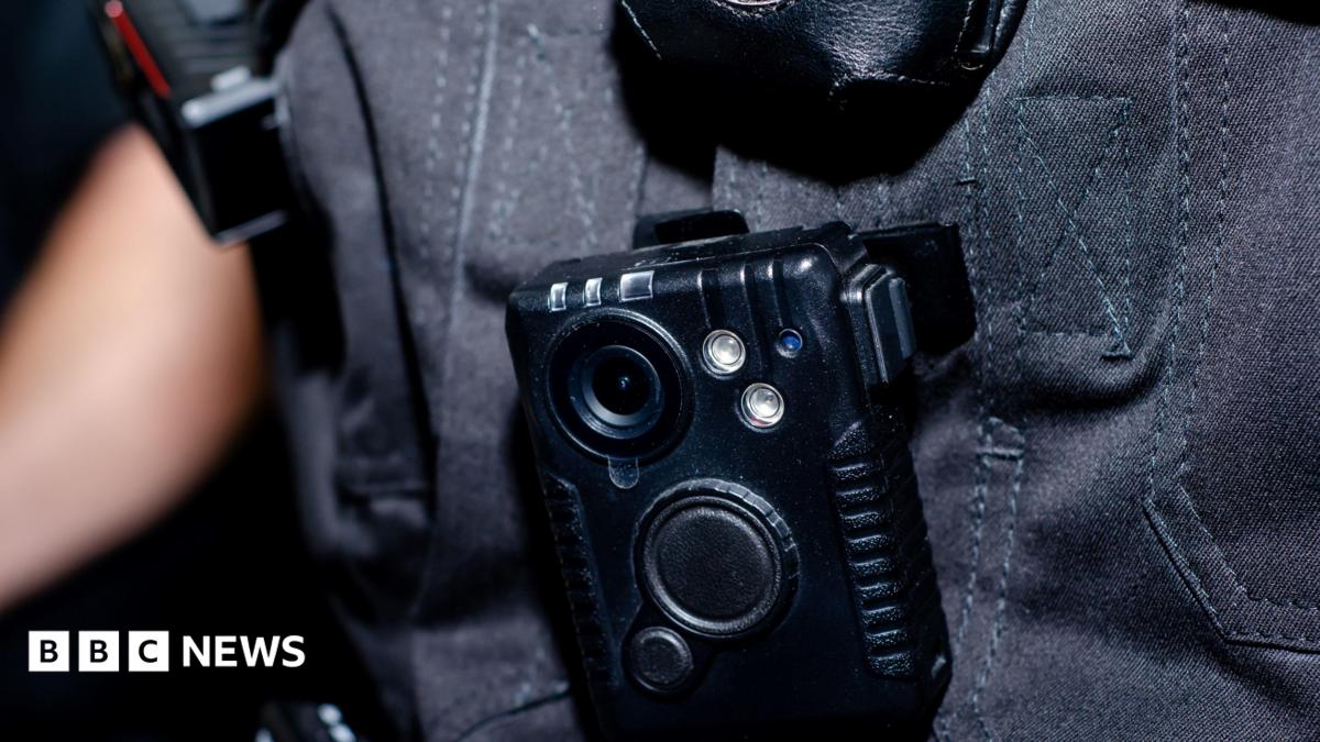 PSNI: Officers watched body-worn footage for 'entertainment' - BBC News