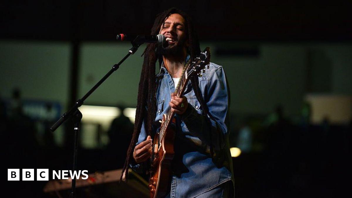 Kent: Bob Marley's Grammy-winning son to perform at festival - BBC News
