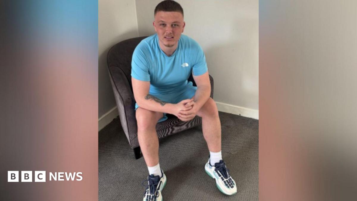 Five more arrests made after fatal stabbing of Dale Martin - BBC News