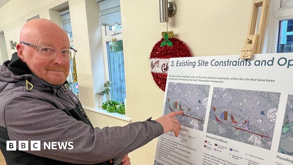 Wigan residents demand more roads before houses are built - BBC News