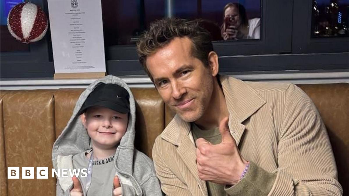 Hartlepool boy, 9, who met Ryan Reynolds dies from cancer - BBC News