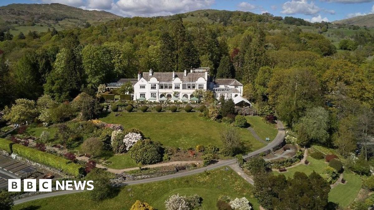 Brockhole-on-Windermere visitor centre lease in Lake District to be sold - BBC News