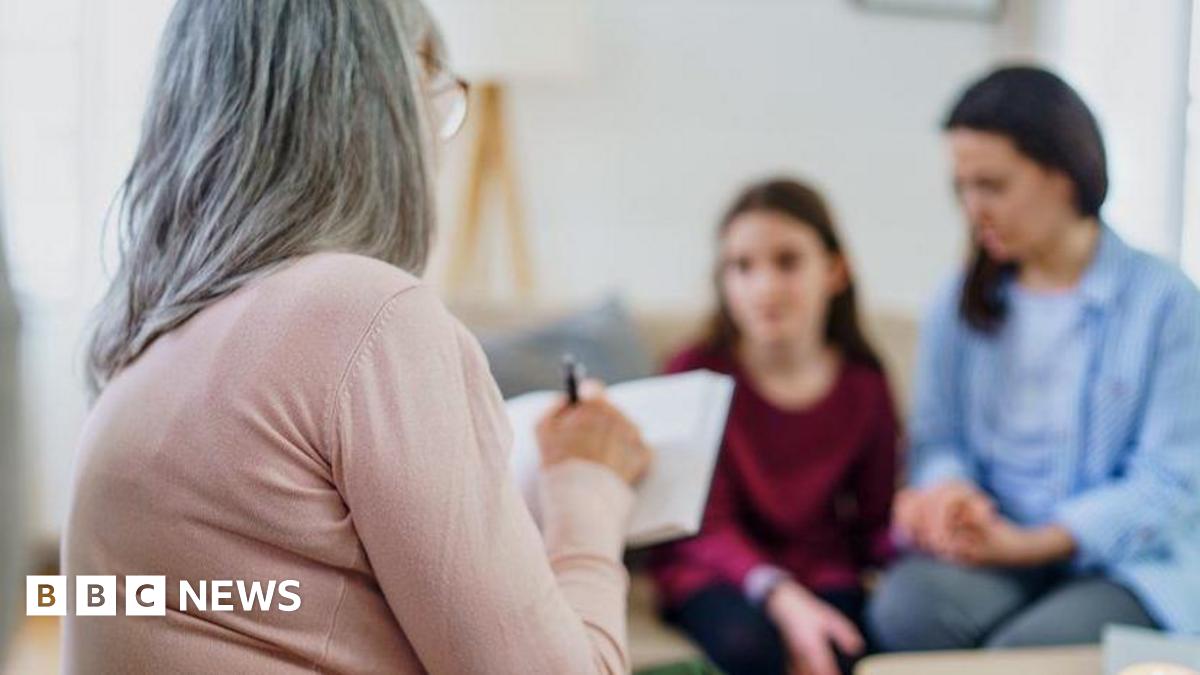 NHS sets out 'safer' care plan for child gender services - BBC News