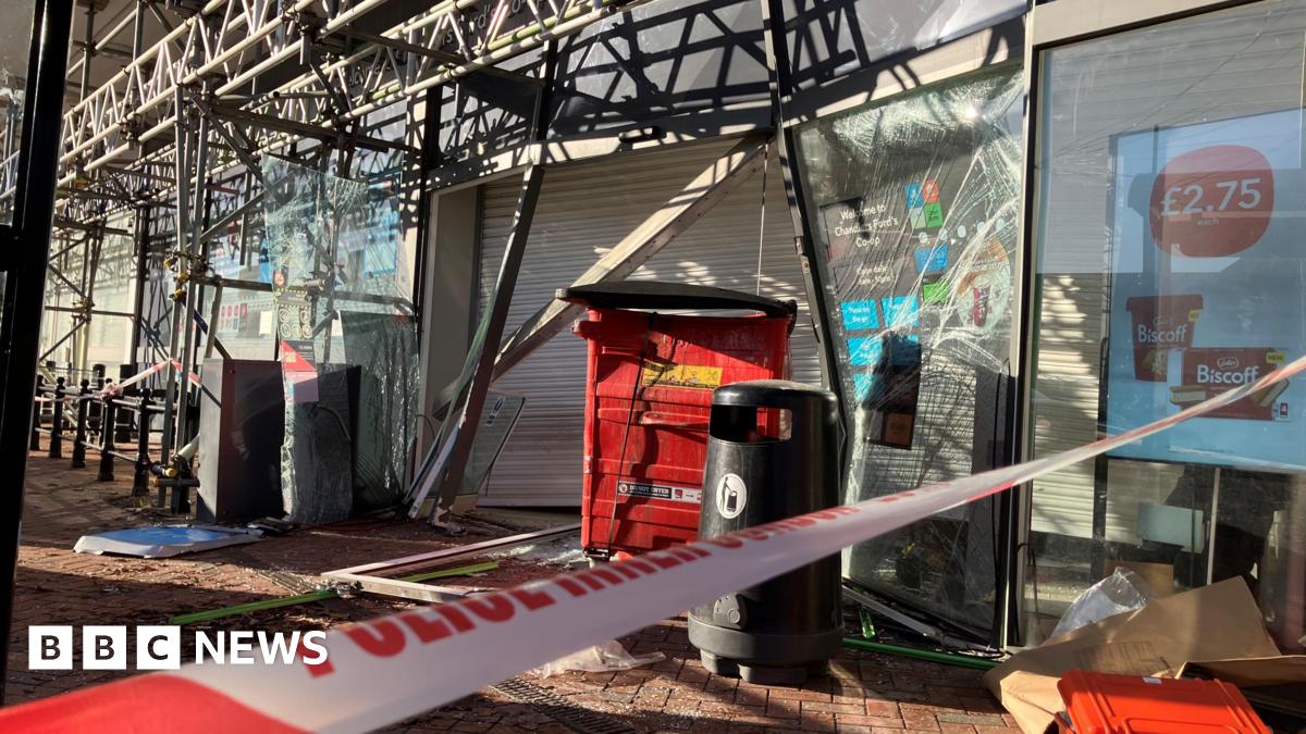 FBI & ICE Shooting: White House Remarks Raise Doubts | NYT - News Usa Today