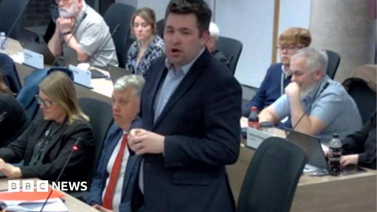 Council says budget will protect front-line services - BBC News