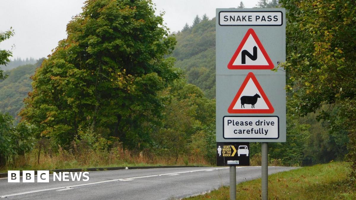 The Peak District's Snake Pass reopens after extensive repairs - BBC News
