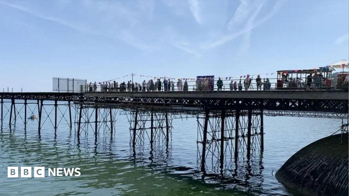 Isle of Man pier restoration project gets £9k 'Christmas present' - BBC ...