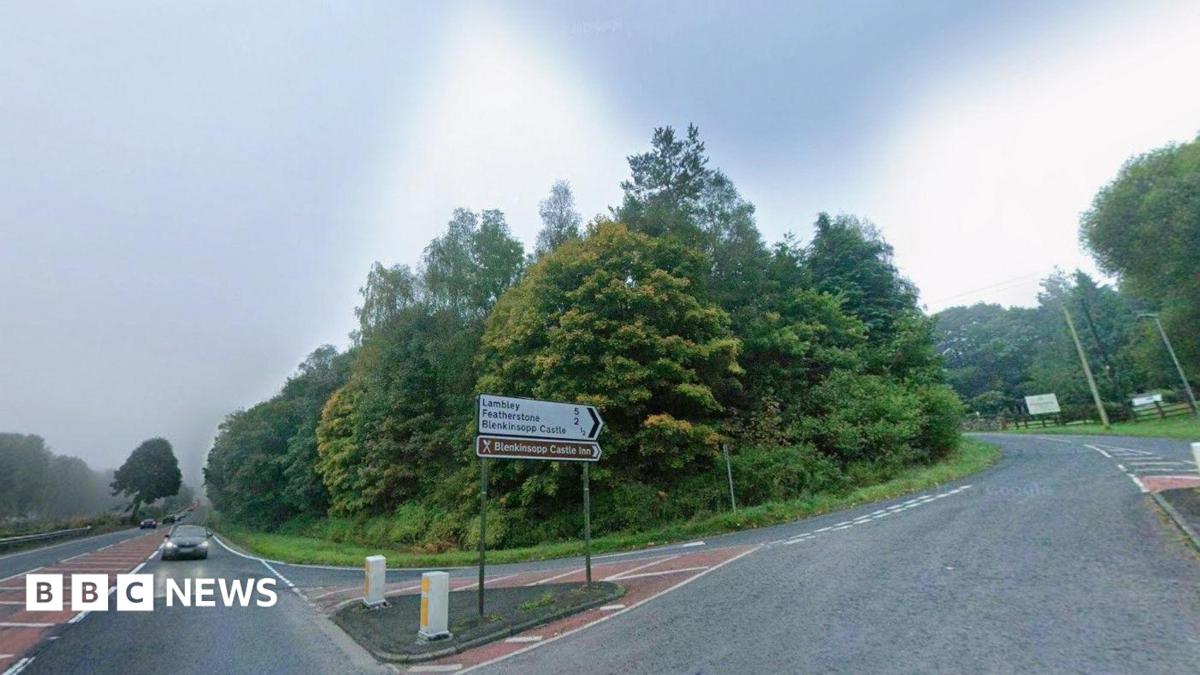 Blenkinsopp Castle A69 car driver dies in lorry crash - BBC News