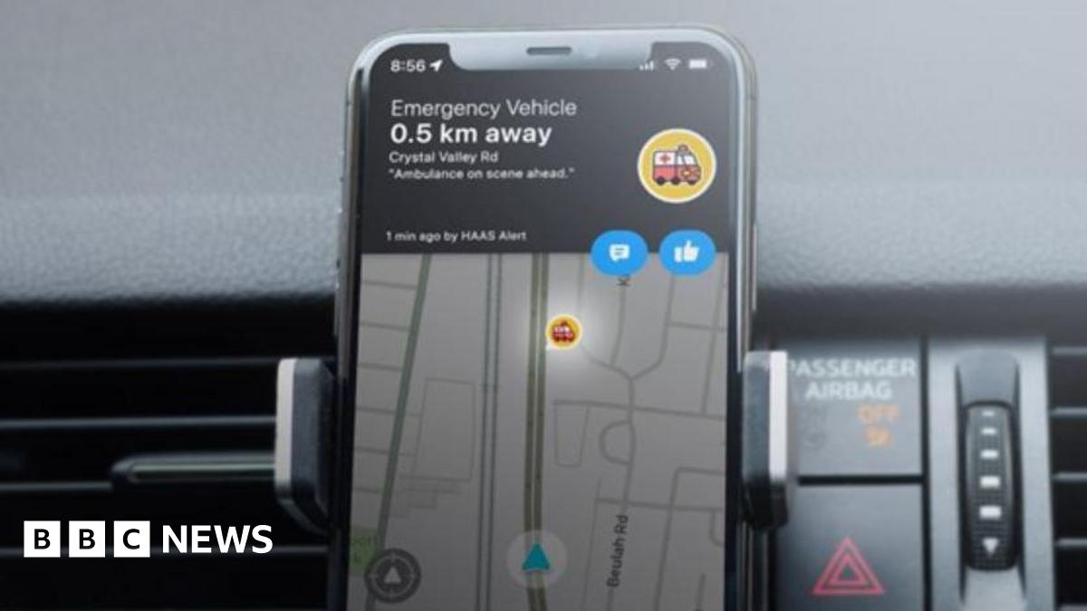 Secamb: Driver ambulance alerts to improve road safety - BBC News