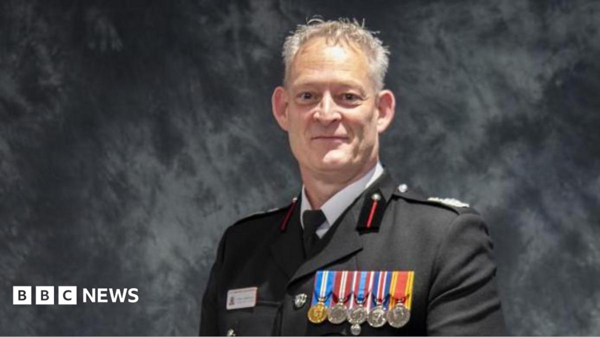 New chief fire officer for East Sussex Fire and Rescue Service - BBC News