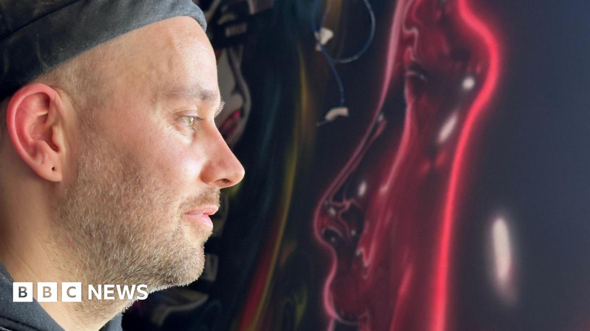 Snobs: The artist behind the murals in Birmingham's famous nightclub ...