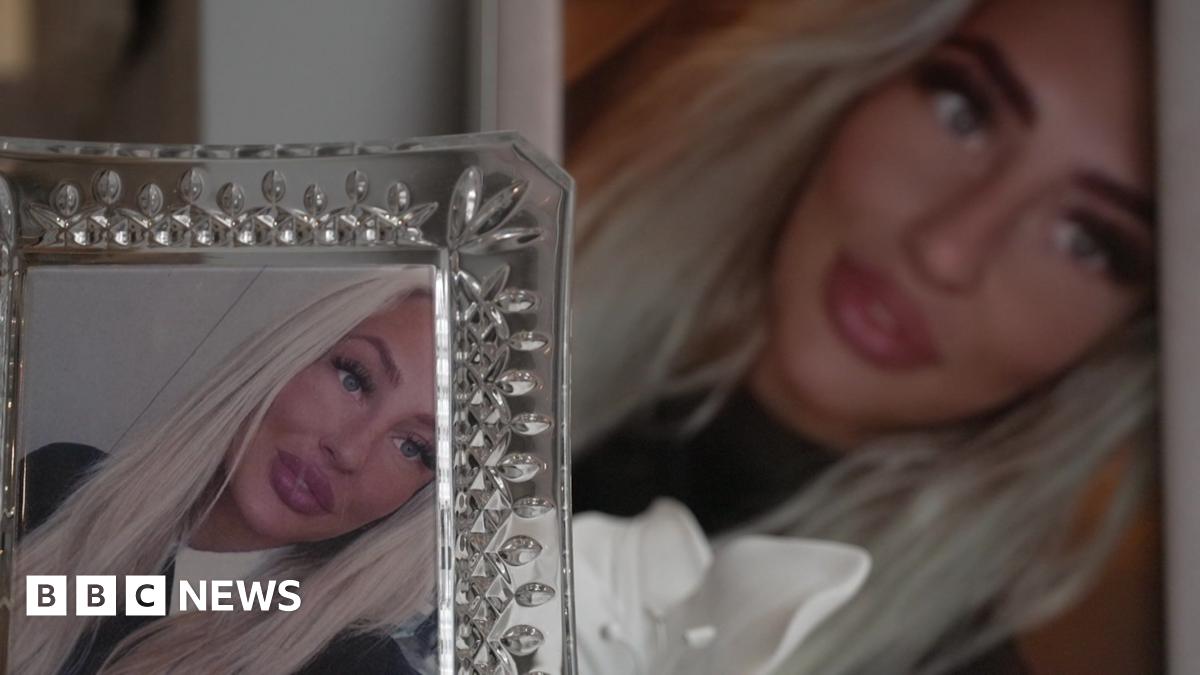 Lillie Clack: Mum calls for law change after drink-driving crash - BBC News