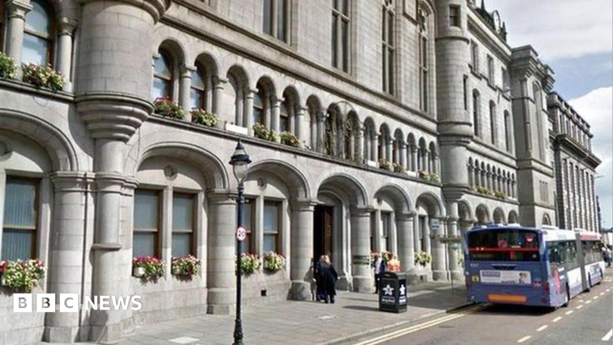 Police officer in court in Aberdeen charged with rape of woman - BBC News