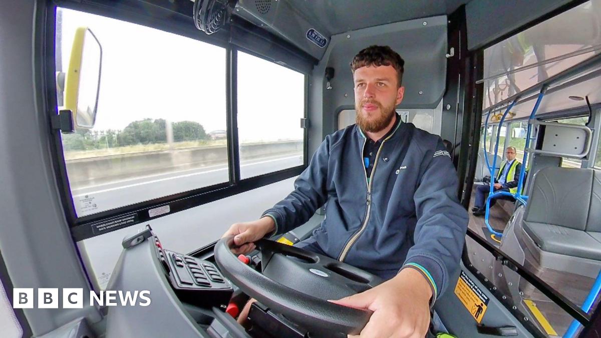 Stagecoach South uses TikTok videos to recruit drivers - BBC News