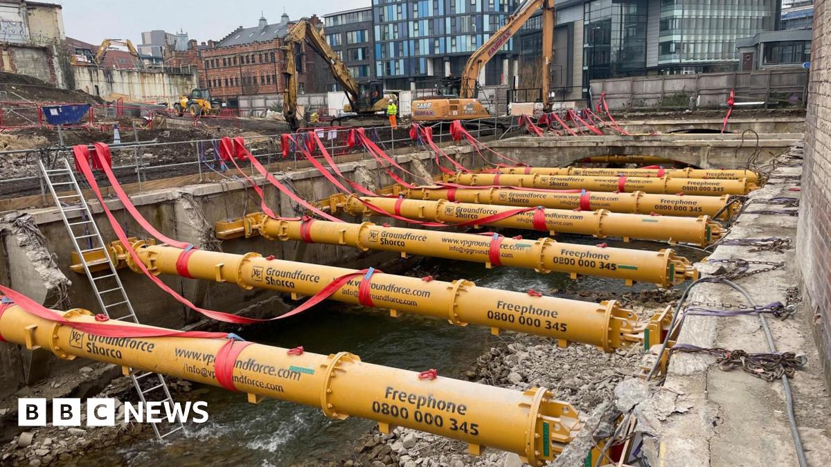 River Sheaf opened up next to Sheffield Castle site - BBC News