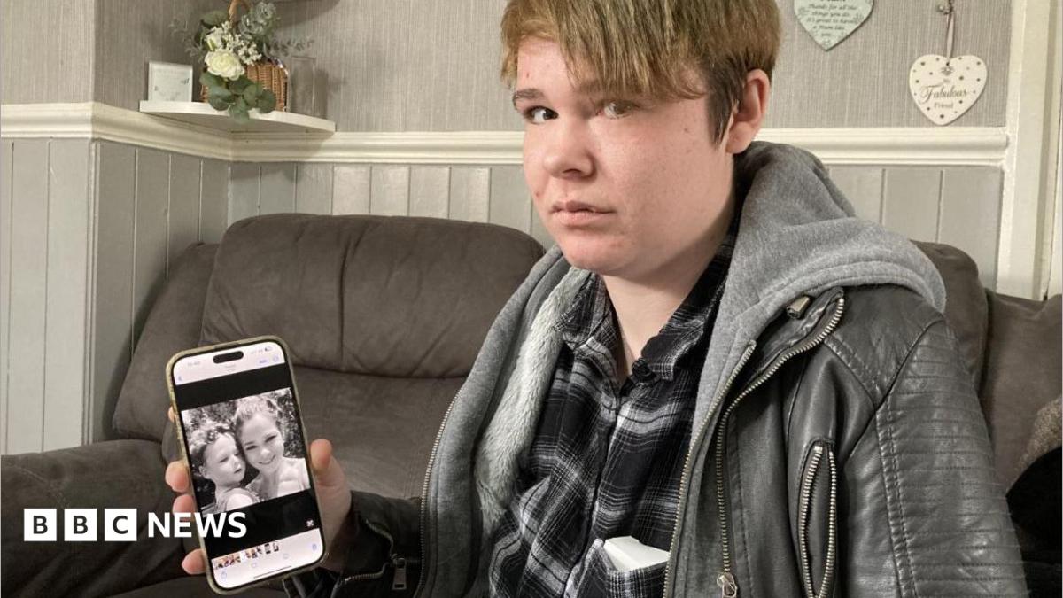 Worcester fatal crash: Mum 'broken' after young son's death - BBC News