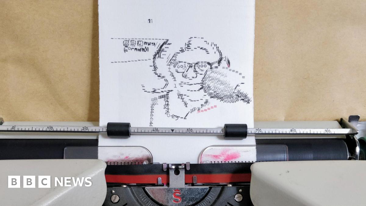 Typewriter artist to draw live pictures at Falmouth Library - BBC News