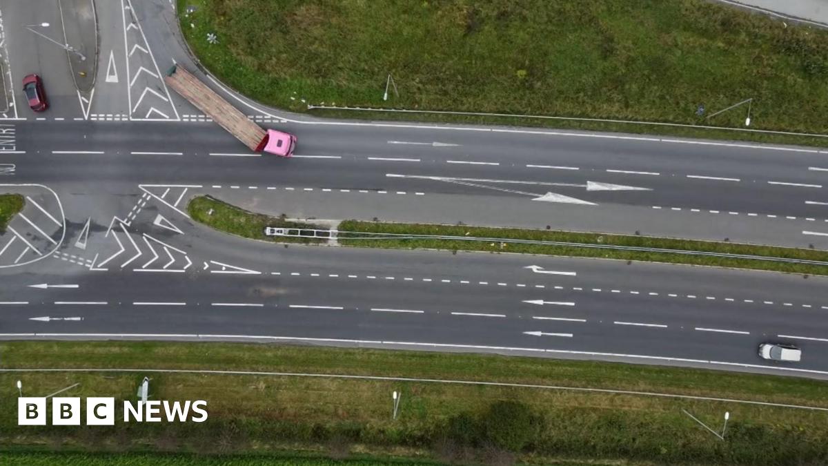 A30 upgrade near Launceston criticised as ‘cut-price’ - BBC News