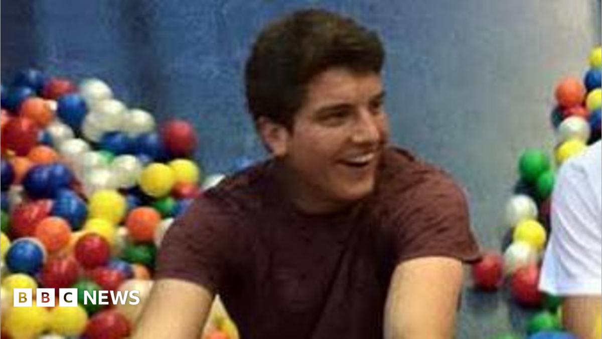 Man who died skydiving in Devon was 'warm and positive' - BBC News