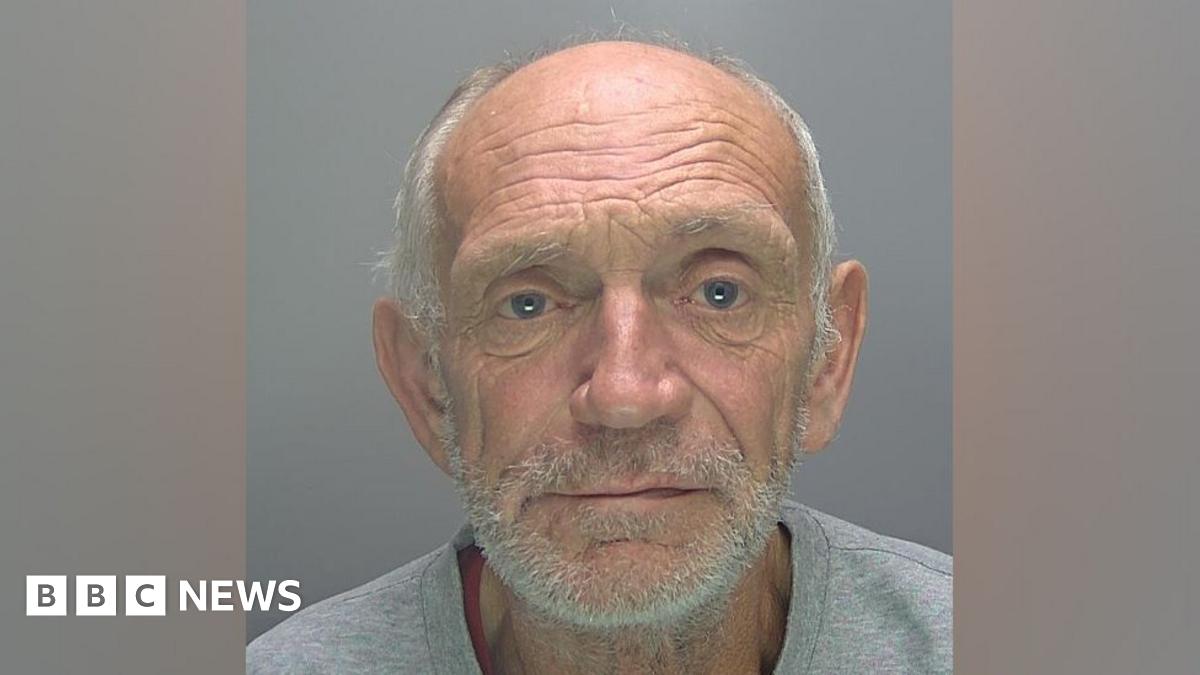 Vodka-drinking driver jailed after Somersham police pursuit - BBC News