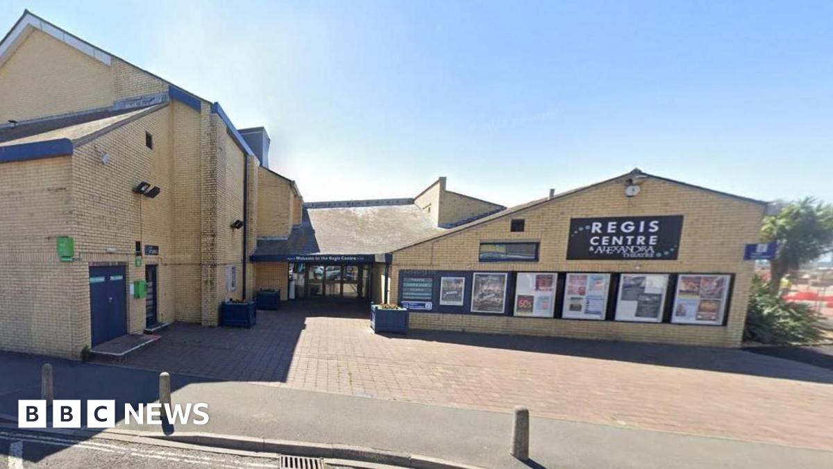 Bognor Regis: Contractor appointed for Alexandra Theatre rebuild - BBC News