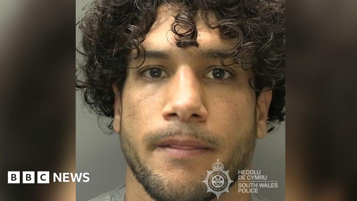 Cardiff drug dealer who groomed girl on Snapchat jailed - BBC News