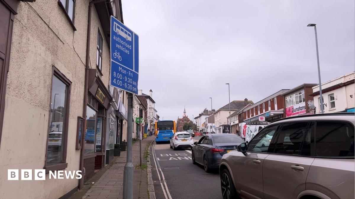 Watered down changes approved for Exeter bus lane - BBC News