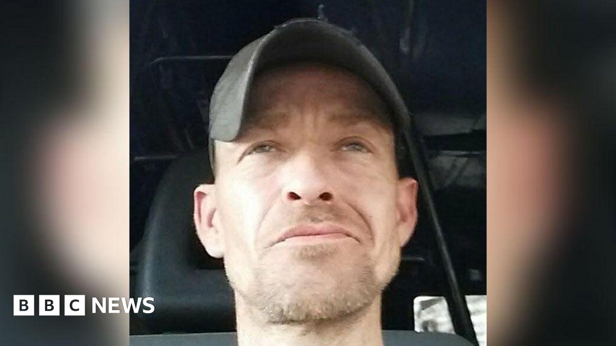 Derby: Victim named in murder investigation - BBC News