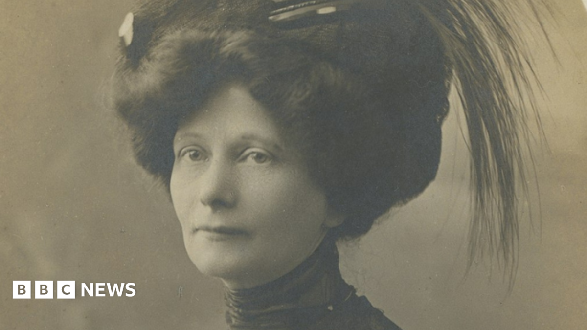 Mary Clarke: Brighton councillors to vote on award for suffragette ...