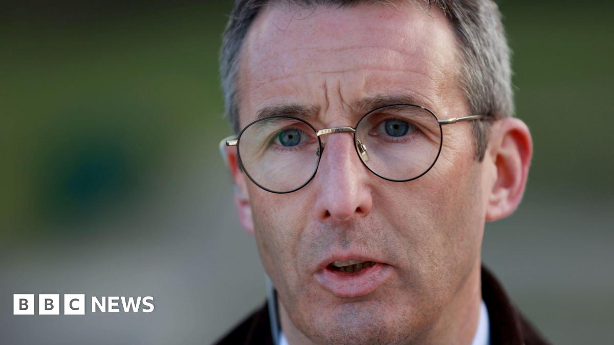 NI Environment: MLAs urged to support new protection agency - BBC News