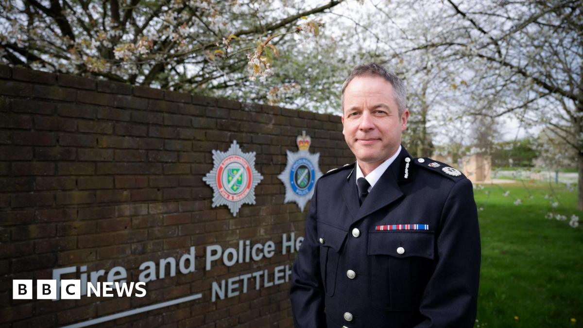 Lincolnshire Police chief's call for fairer funding - BBC News