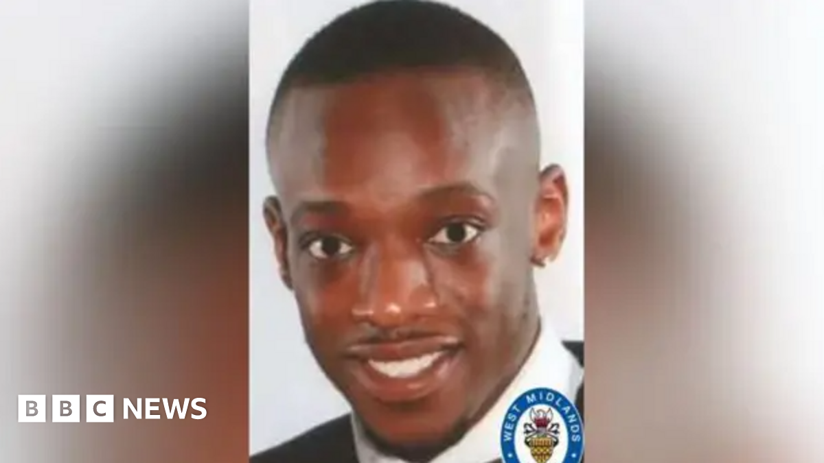 Wolverhampton brothers in court over Christmas Day stab murder - BBC News