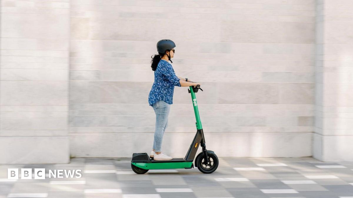New deal to see hundreds more e-scooters in Liverpool - BBC News