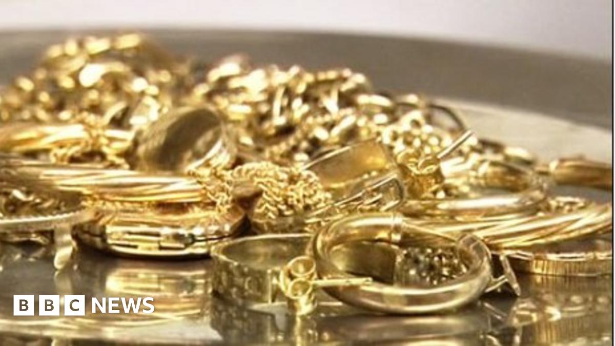 What's the 'true' value of your old gold? - BBC News