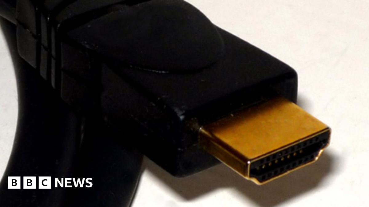Are expensive digital HDMI cables better? - BBC News