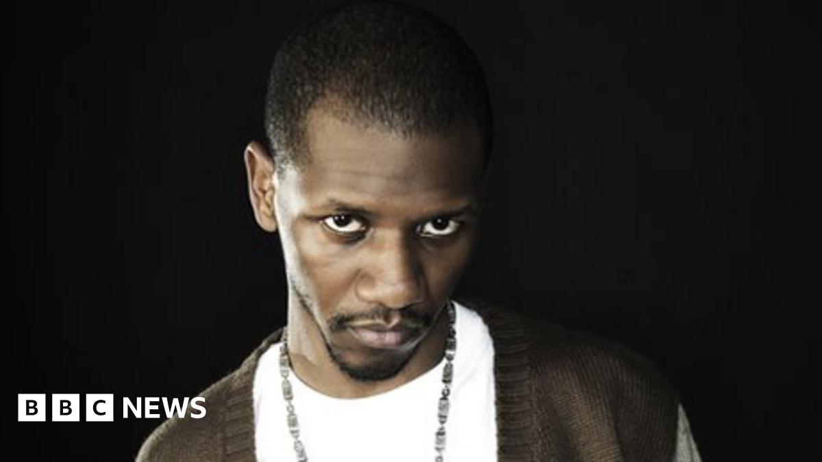 Rapper Giggs UK tour cancelled over police safety fears - BBC News